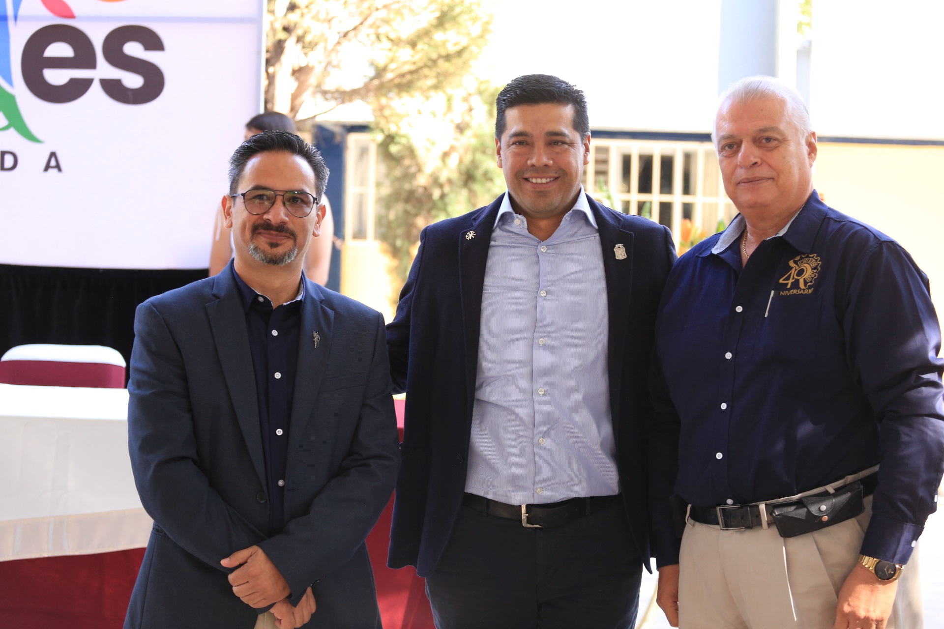 ENCABEZA LEO MONTAÑEZ 40 ANIVERSARIO DEL CBTIS 168 - Sala de Prensa ...